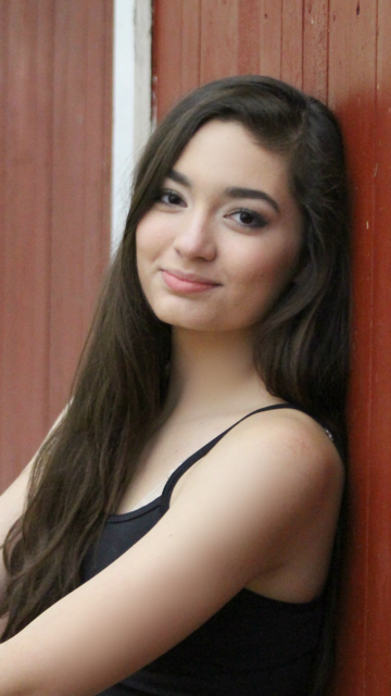 Arcelia Rivera | MOMENTumDanceProject