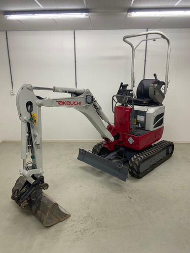 takeuchi tb 210r | Mike Beekmans HV