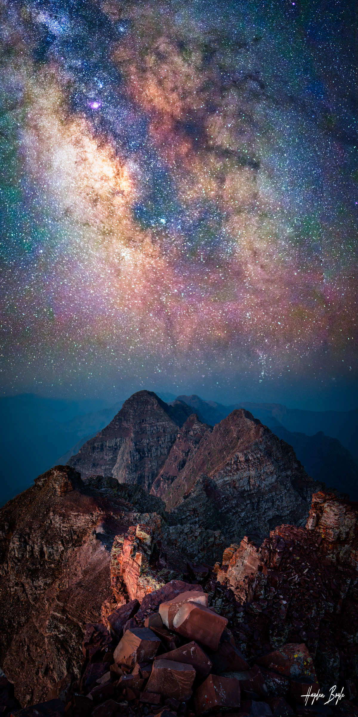 pyramid-peak-summit-milky-way