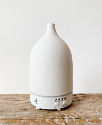White Ceramic Diffuser | à la main