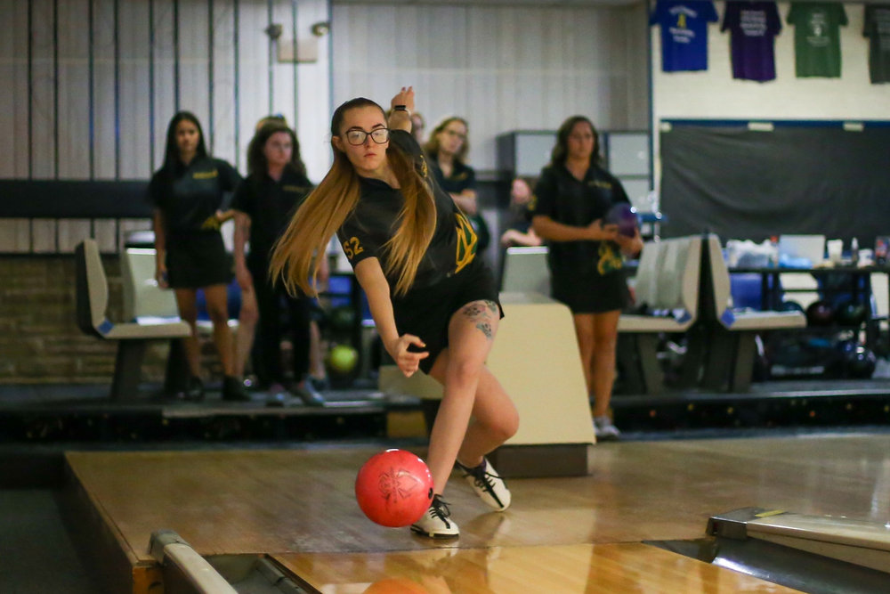 Bearcat bowling sets sights high: High hopes for a conference title