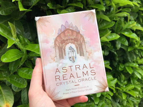 Astral Realms Crystal Oracle | The Witch's Heart