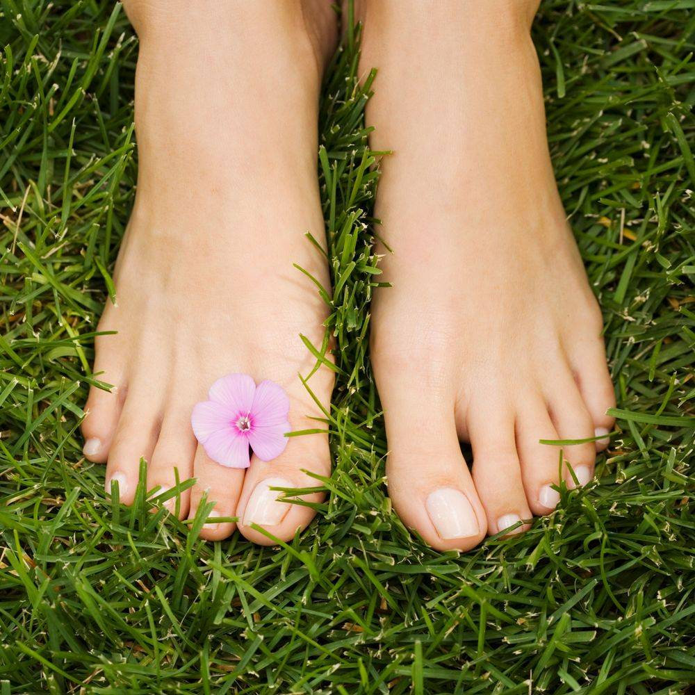 4 PRACTICES TO TRANSFORM WORRY INTO CALM + CONNECTION