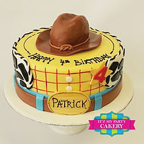 Delicious Custom Cakes in Milwaukee | It'z My Party Cakery