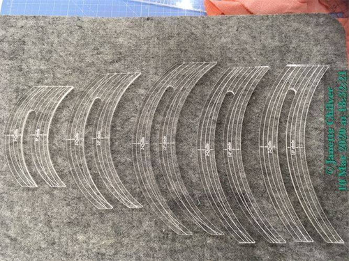 Small arc ruler set | J-Quilts website