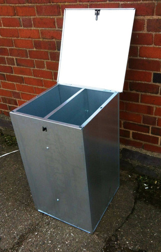 Small feed bin with two compartments | ASA Metal Products