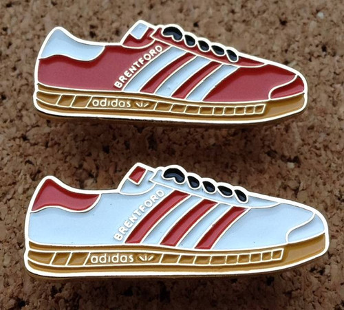 Brentford - Adidas Trainers/Trabs/Sneakers | FOOTBALL-PINS-BADGES