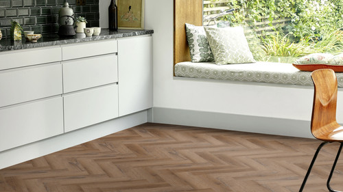 Shop Signature Manor Oak | DRWflooring