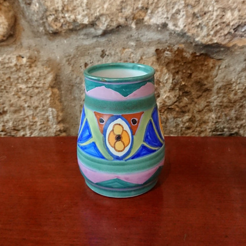 Art Deco hand-painted vase by Honiton Pottery, 1930s | Wyke House
