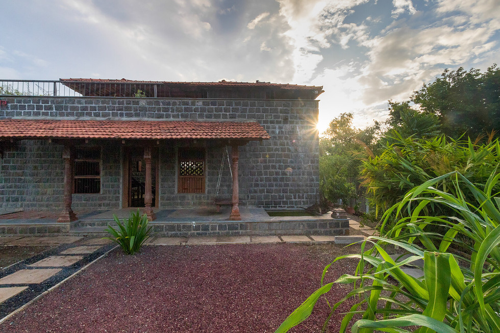 A Puneri wada | Old wade with modern interiors