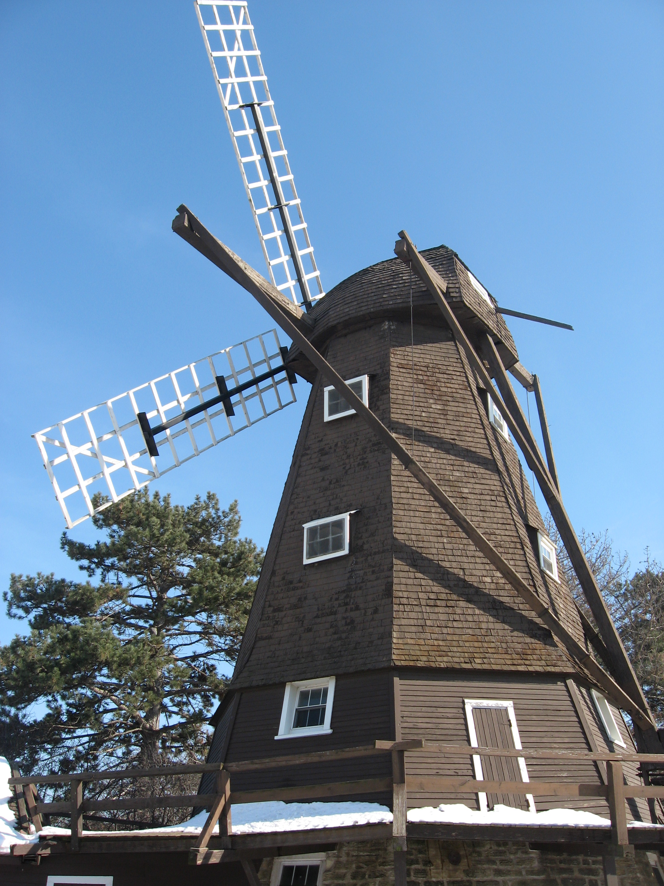 Fischer Windmill | illinois-windmills