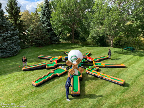 Mini Golf Course | U-Hop Entertainment