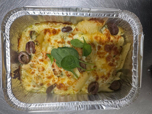 Pesto Chicken pasta | Tippy's Pizza Freo