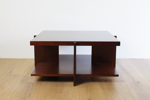 Lewis Coffee Table / Cassina | BUILDING