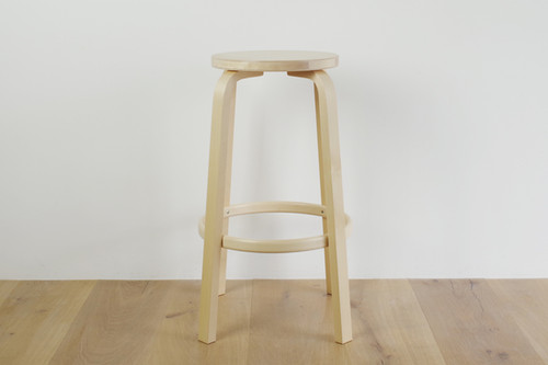 High Stool 64 - sh650 / Artek | BUILDING