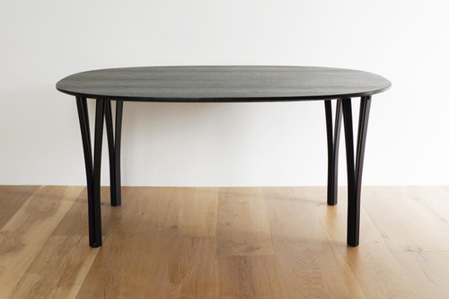 Super-Elliptical Table - Wood Legs / Fritz Hansen | BUILDING