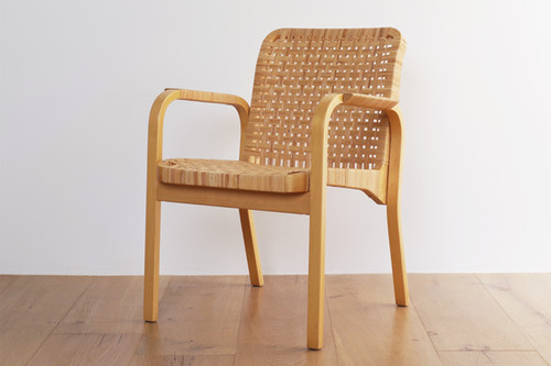 Arm Chair 45 / Artek | BUILDING