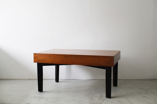 Extension Coffee Table #4652 / Herman Miller | BUILDING