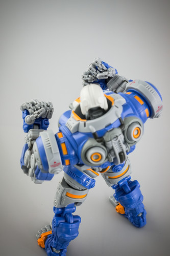 Astrobots A01 Apollo | Planet Steel Express