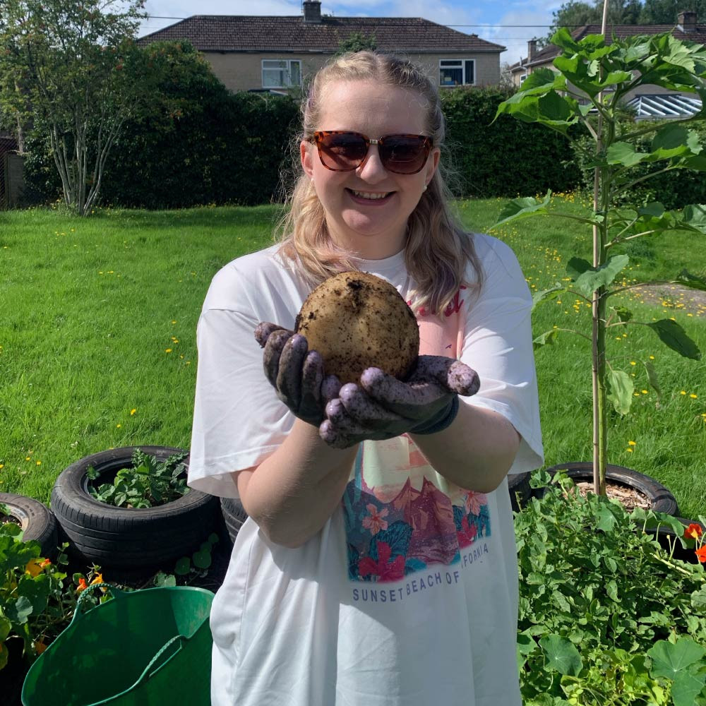 Saturday Volunteering for Bath charity | Grow For Life