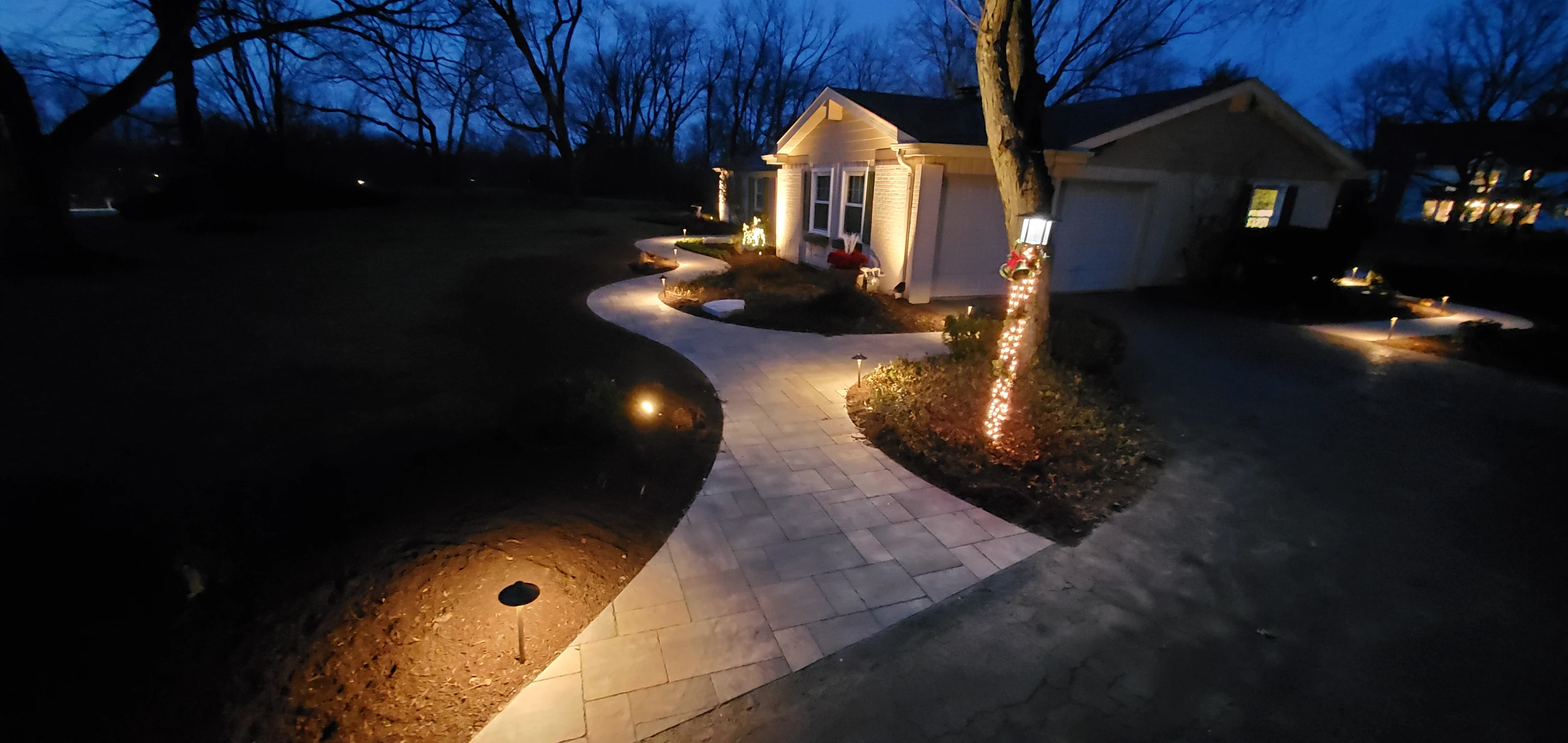 Salinas Landscaping, Construction and Brick Paving in Lake Country | Ingleside