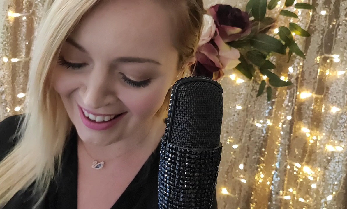 Wedding Singer Ireland - Karin Clara