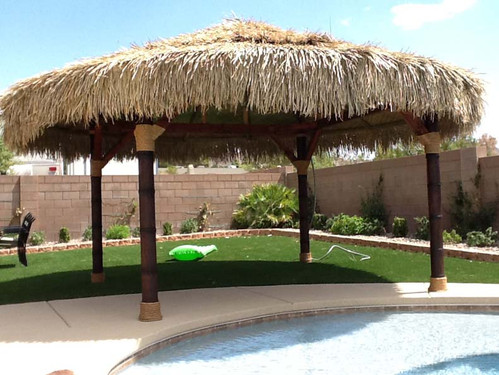 CUSTOM SIZES BAJA THATCH ROUND HUTS | tropicalshadeimports