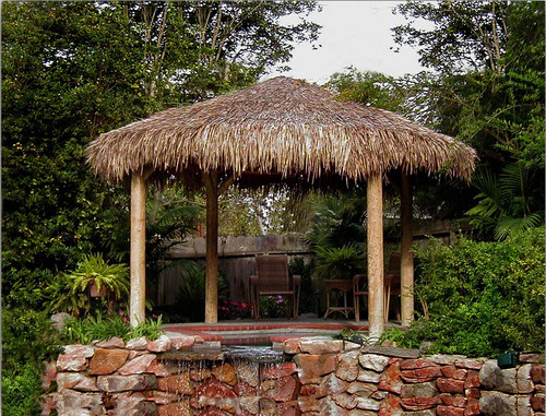 11'-20' BAJA THATCH ROUND HUT | tropicalshadeimports