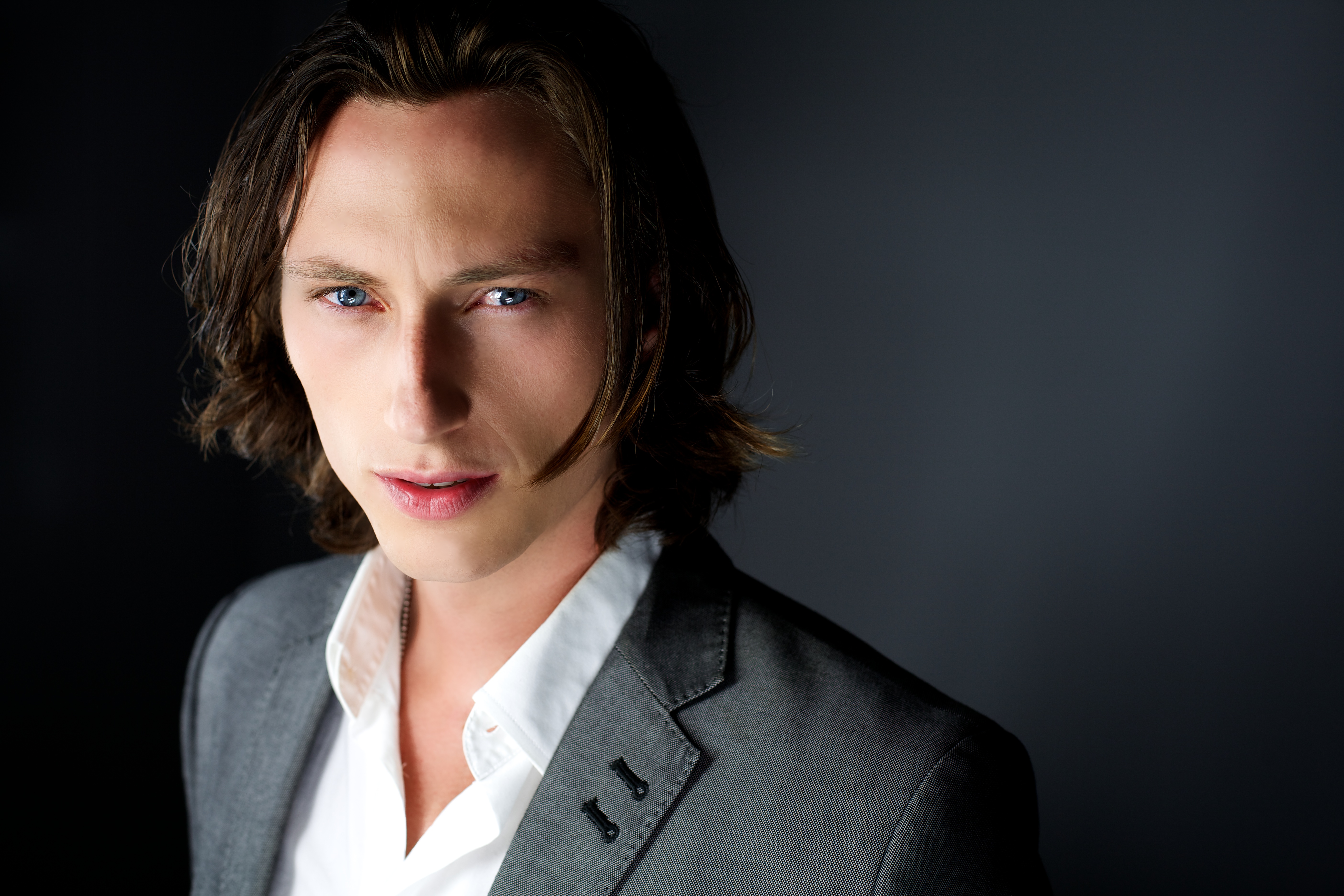 Photographer | Actor | Singer | Aaron Mann