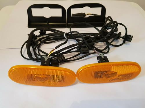 2 x MERCEDES SPRINTER LED SIDE MARKER LIGHT (inc brackets & wire loom ...