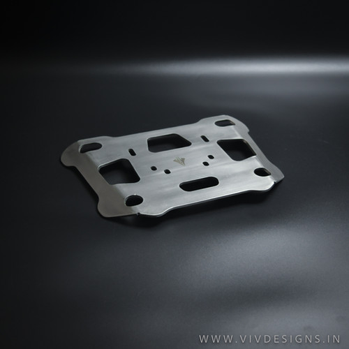 Triumph Street Scrambler Sandstorm Edition - Type 2 Carrier plate | Viv ...