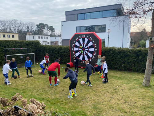 Foot Dart - piłkarski dart - wynajem | EuroParty