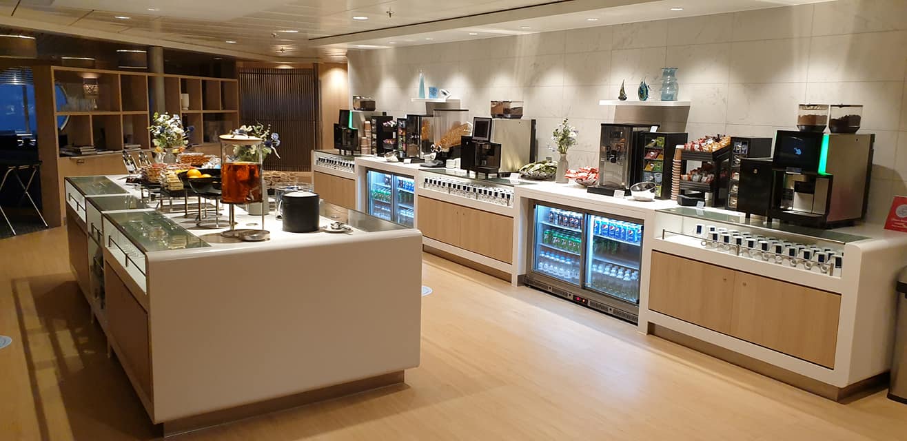 Stena Embla - Mirrored Simplicity at its finest