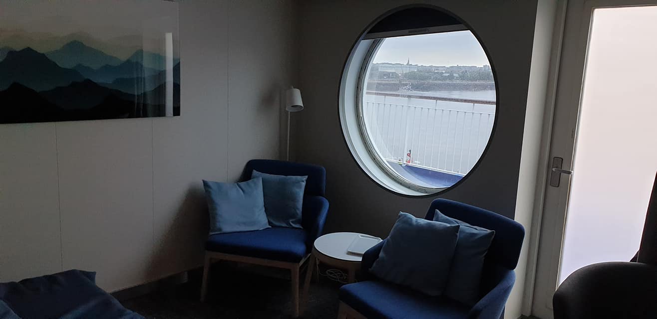 Stena Embla - Mirrored Simplicity at its finest