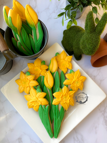 Daffodil Cookie Decorating Online Class #16 | theflouredcanvas