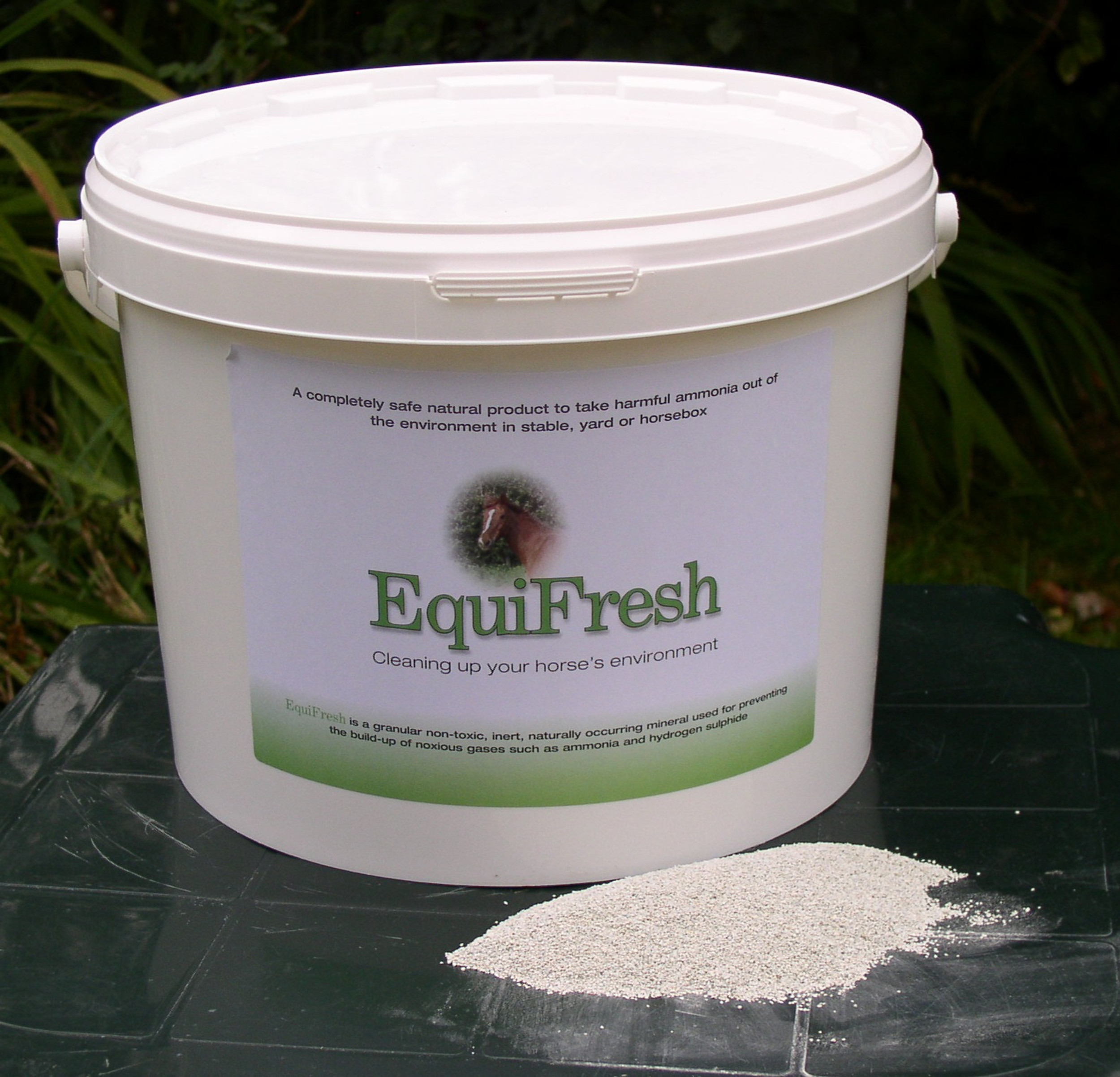 Stable Powder | EquiFresh | Minety