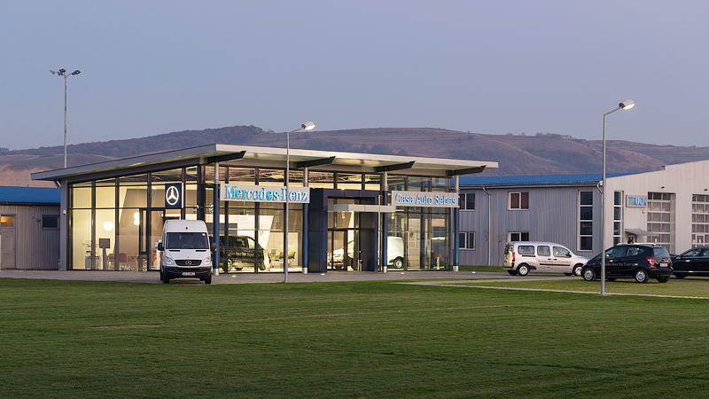 arhitectura | Showroom Mercedes