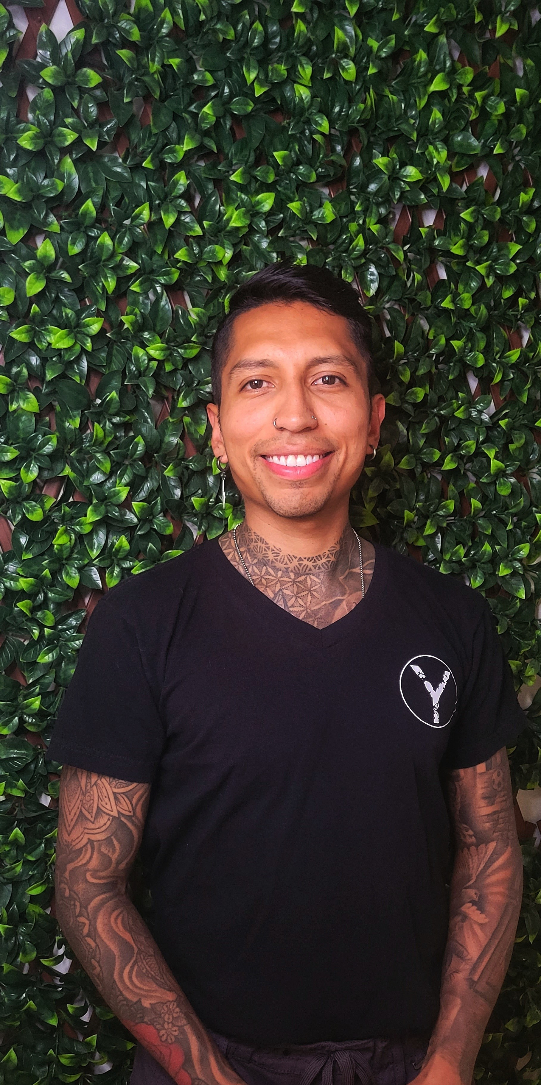 Alex FLORES | Espace Yambae