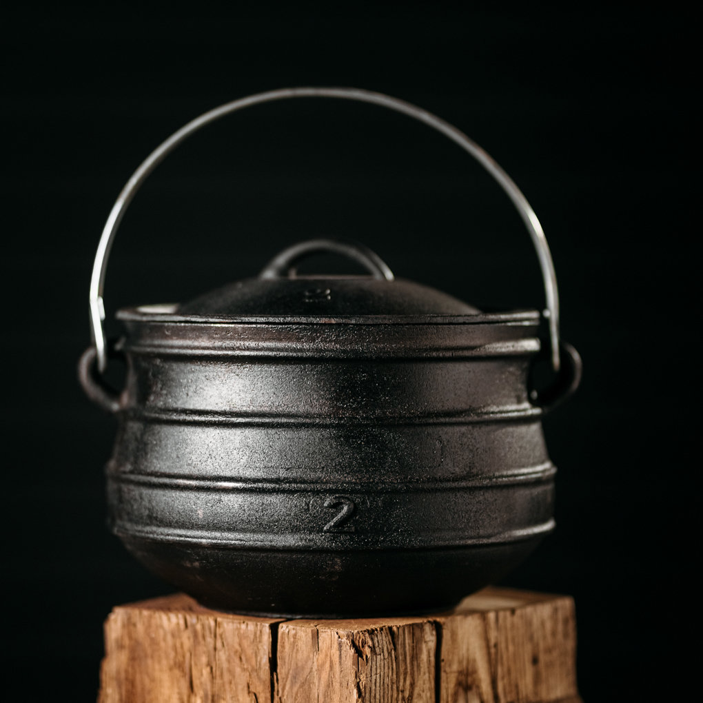Products| Breeo Cast Iron Kettle | Manthei Supply