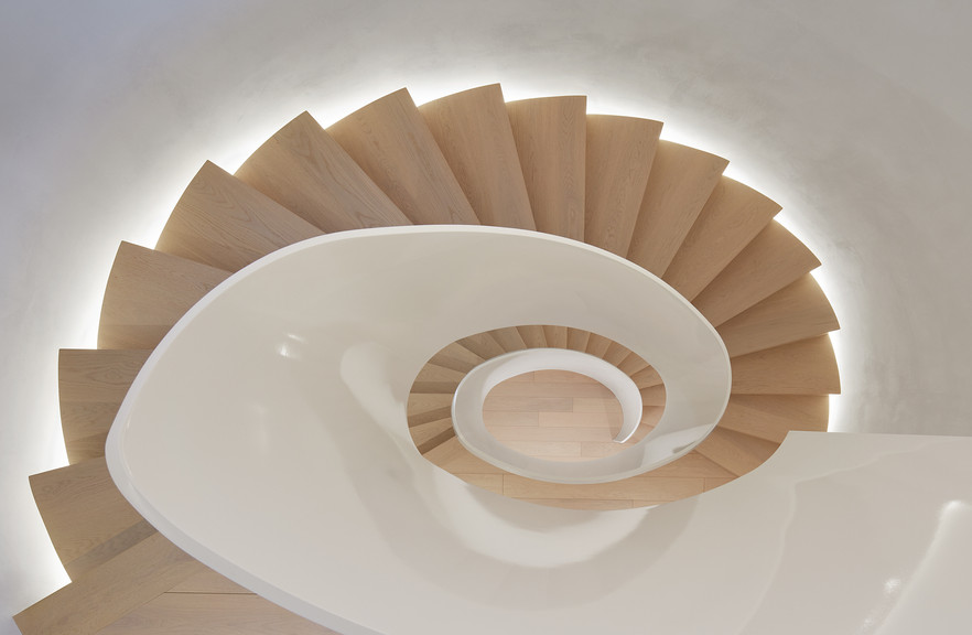 ELLIPTICAL STAIRCASE