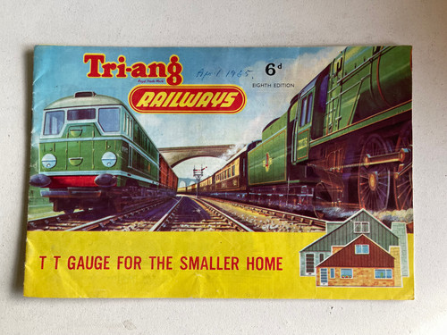 TRI-ANG TT GAUGE RAILWAYS - 8TH EDITION 1962 | jwmodelrailways