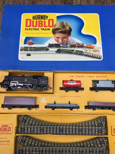 EDG19 2-6-4 TANK 80054 GOODS TRAIN SET | jwmodelrailways