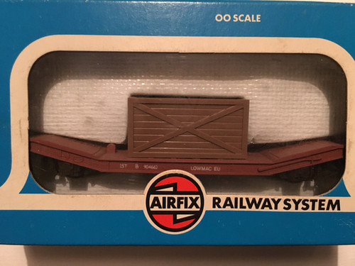 54330-5 25 TON LOWMAC MACHINE WAGON WITH LOAD | jwmodelrailways