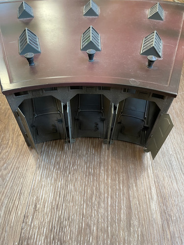 MARKLIN 7028 3 LANE METAL ROUNDHOUSE ENGINE SHED | jwmodelrailways