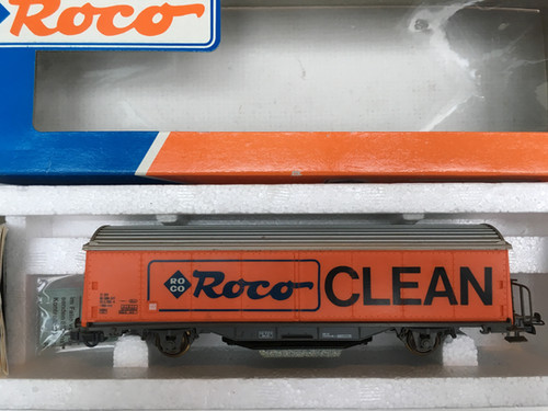 ROCO 46400 ROCO TRACK CLEANING CAR | jwmodelrailways