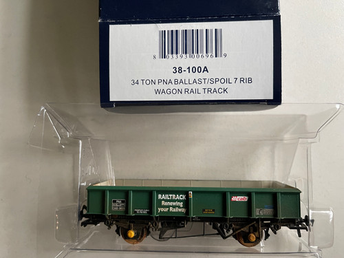 38-100A 34 TON PNA BALLAST/SPOIL 7 RIB WAGON RAIL TRACK WEATHERED ...