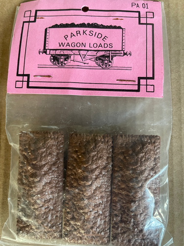 PARKSIDE DUNDAS PA01 PACK OF 3 WAGON LOADS (RED) | jwmodelrailways
