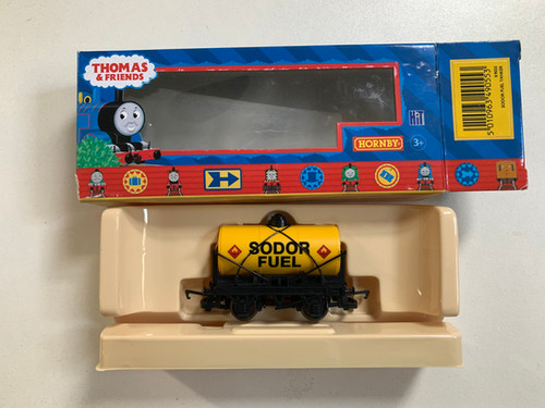 R.9055 SODOR FUEL TANKER (THOMAS THE TANK RANGE) | jwmodelrailways