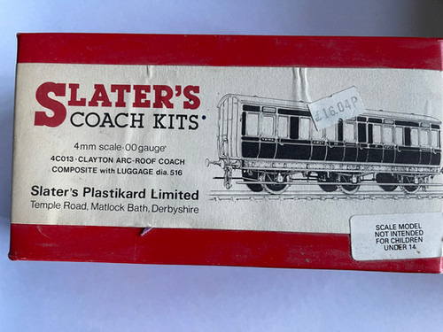 SLATERS COACH KIT 4C013 CLAYTON ARC-ROOF COACH COMPOSITE WITH LUGGAGE ...