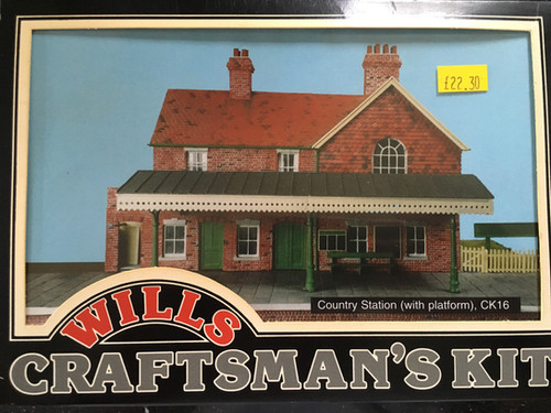 WILLS - CK16 COUNTRY STATION WITH PLATFORM | jwmodelrailways